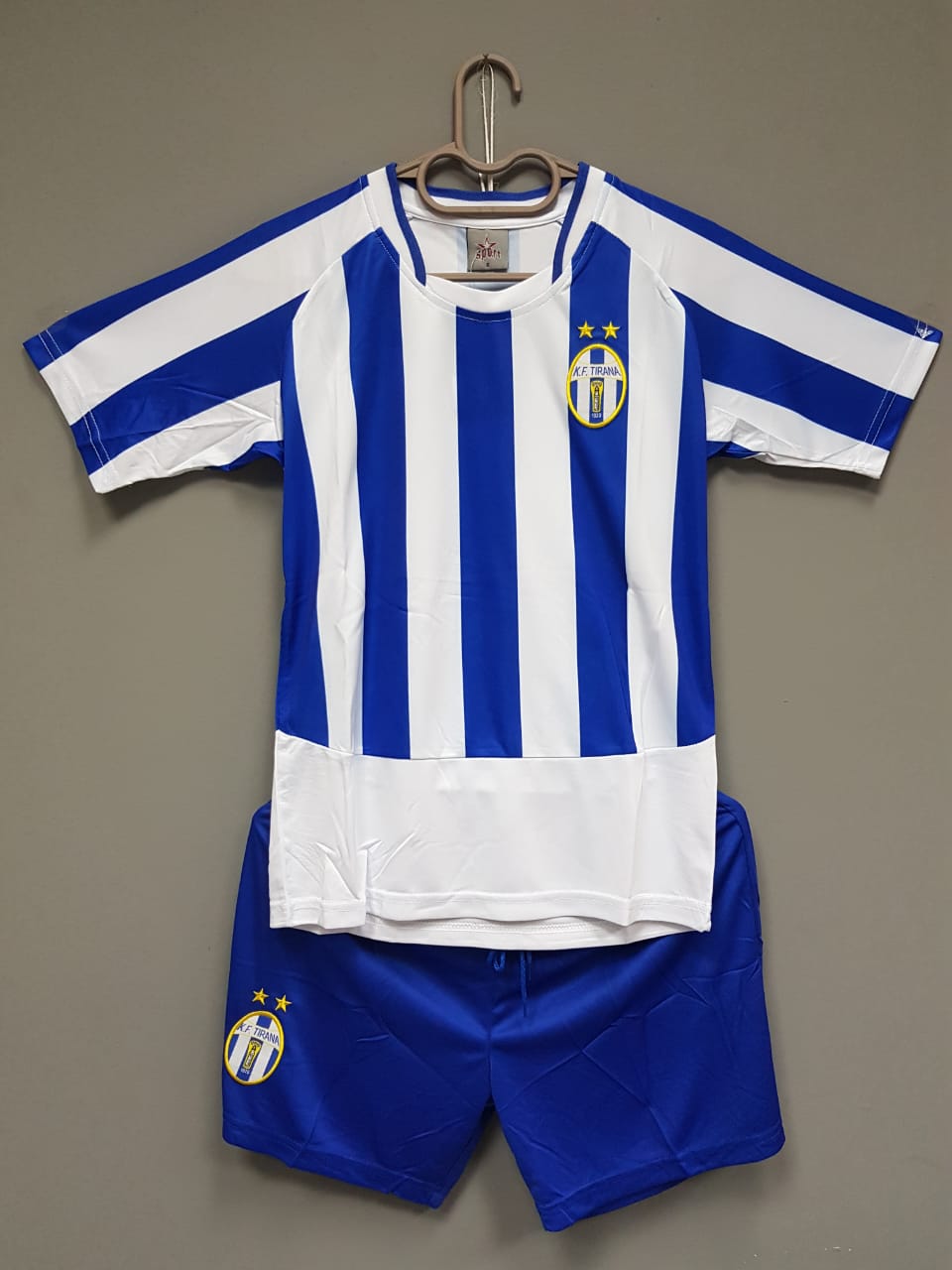 S3002 Kostume me skuadra Sportive - Bum.al